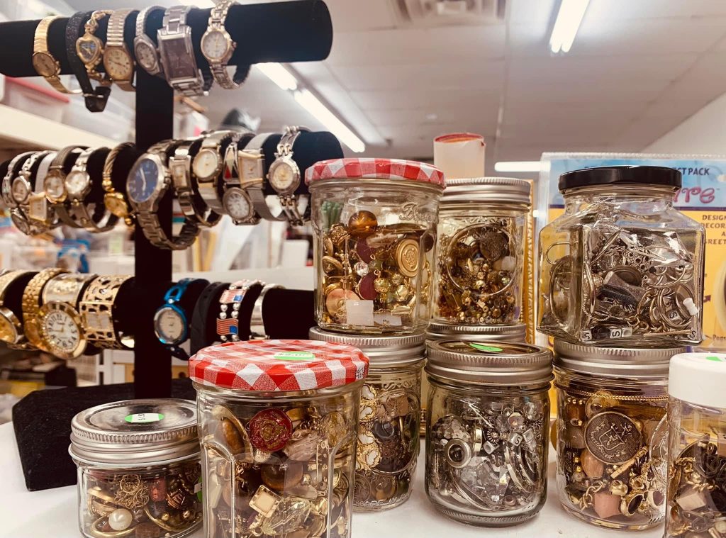 About Us - Scrap It Up